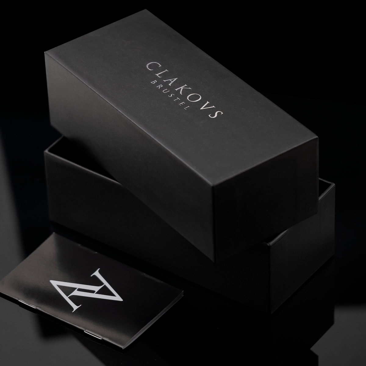 MASTERPIECE GLAMOROUS CROCO BLACK – CLAKOVS BRUSTEL